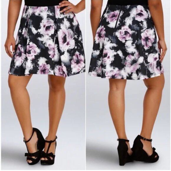torrid | Skirts | Torrid Floral Skater Swing Skirt Women Plus Size 3 ...